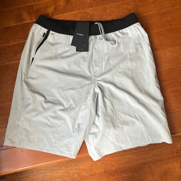 Ten Thousand | Shorts | Nwt Ten Thousand Light Gray Interval Short ...
